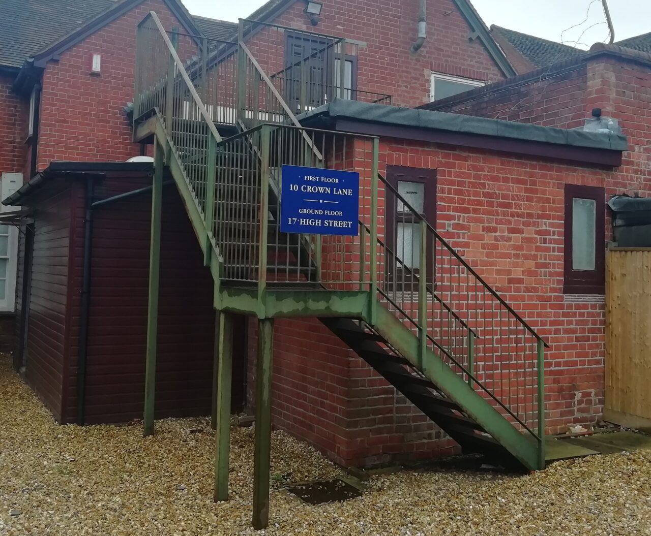 Inspection of 3 Staircases, Theale, Berkshire